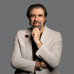 Nazih Antonios Moufarrej - Associate Vice President - Bayt.com People