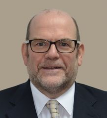 David Rapley - ASSOCIATE DIRECTOR / CONTRACTS SPECIALIST - Bayt.com People