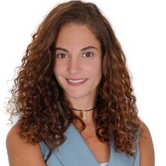 Nadine Mrad - Marketing and Administrative Coordinator - Bayt.com People