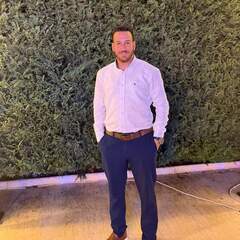 Ahmad Saadeh - Manager - Bayt.com People