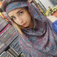 Dorota Surazynska - Production manager - Bayt.com People